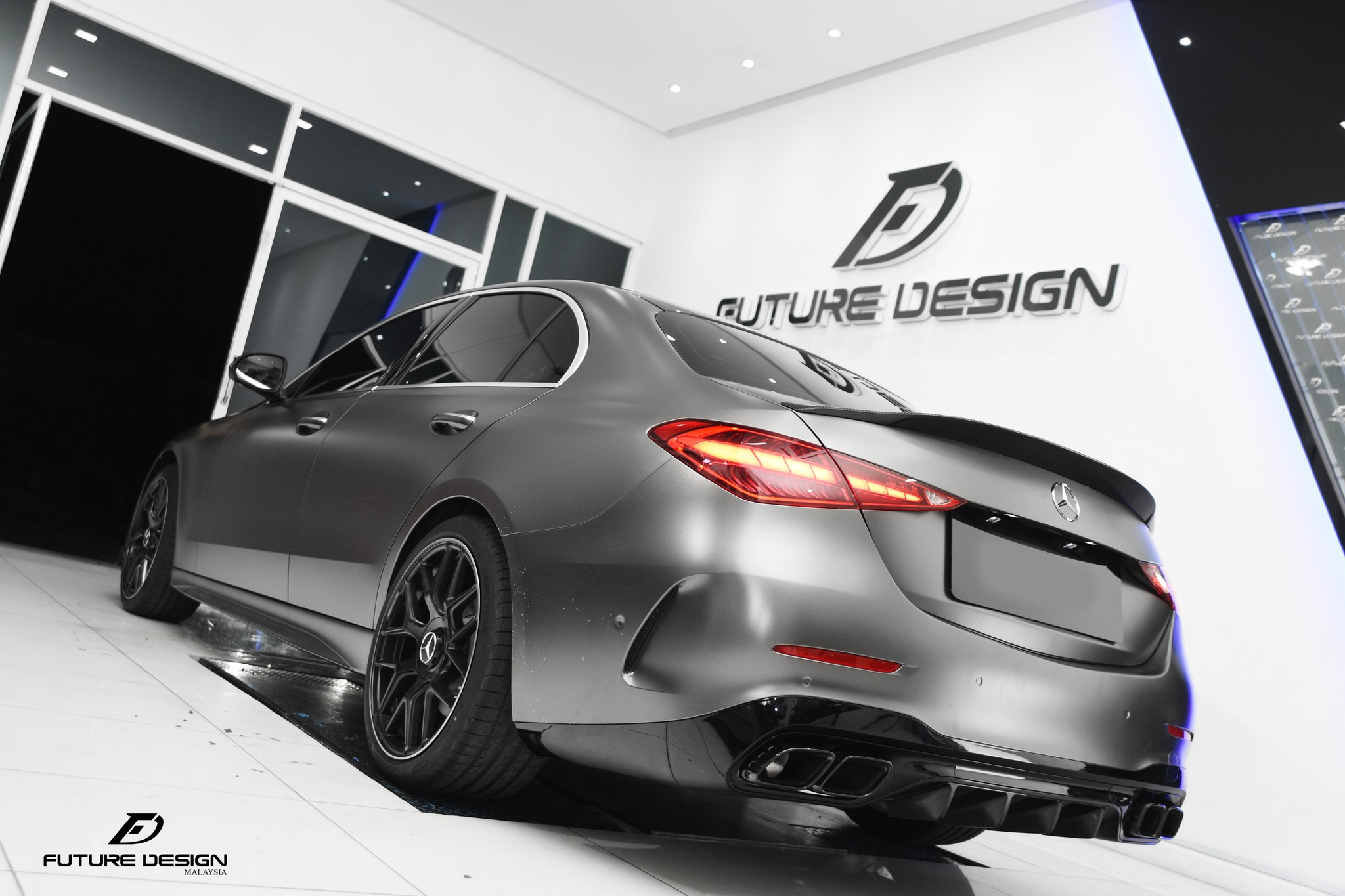 W206 C63 Diffuser With Exhaust Tips - Future Design Malaysia
