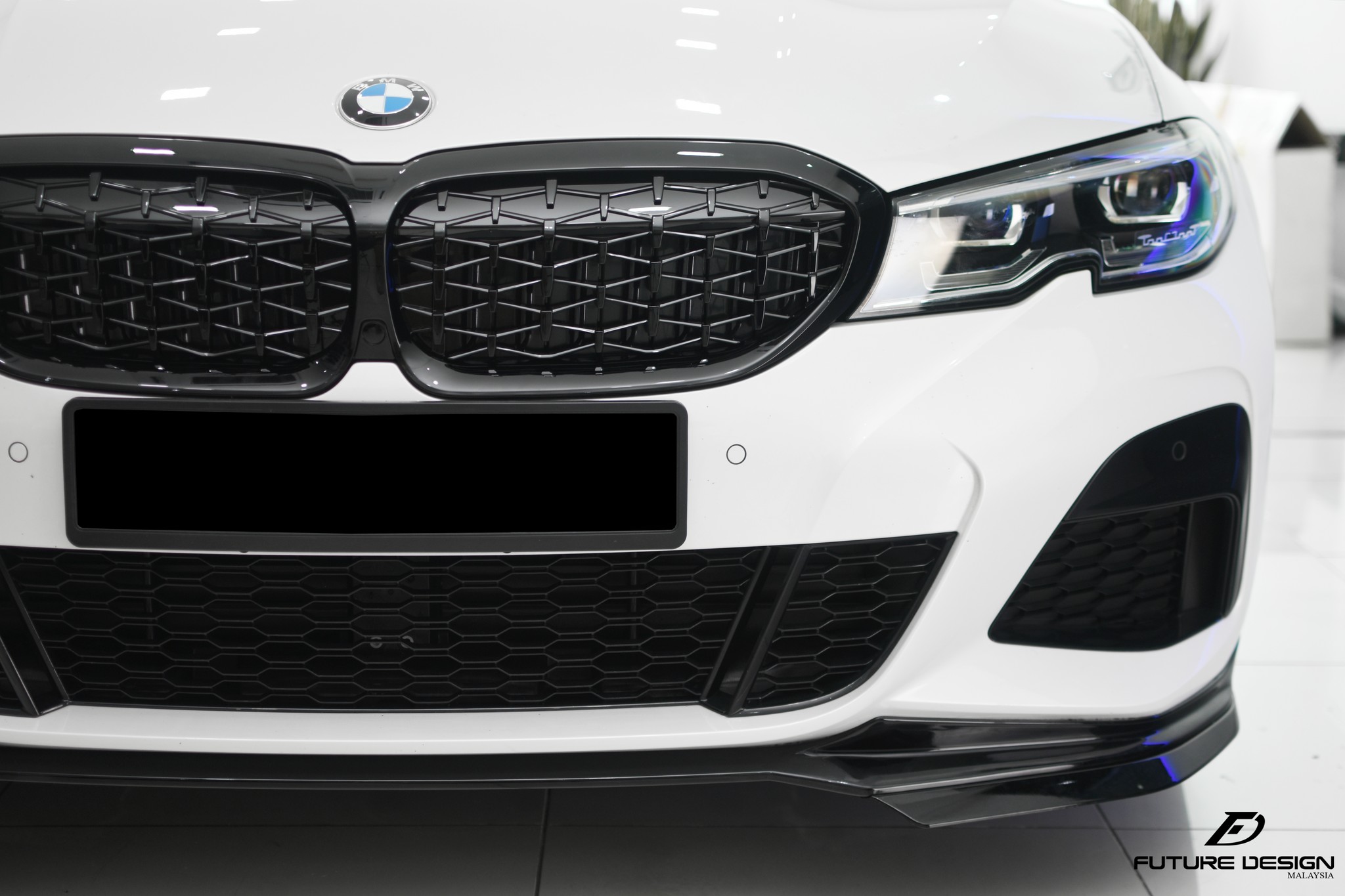 G20 Full Gloss Black Diamond Grille - Future Design Malaysia