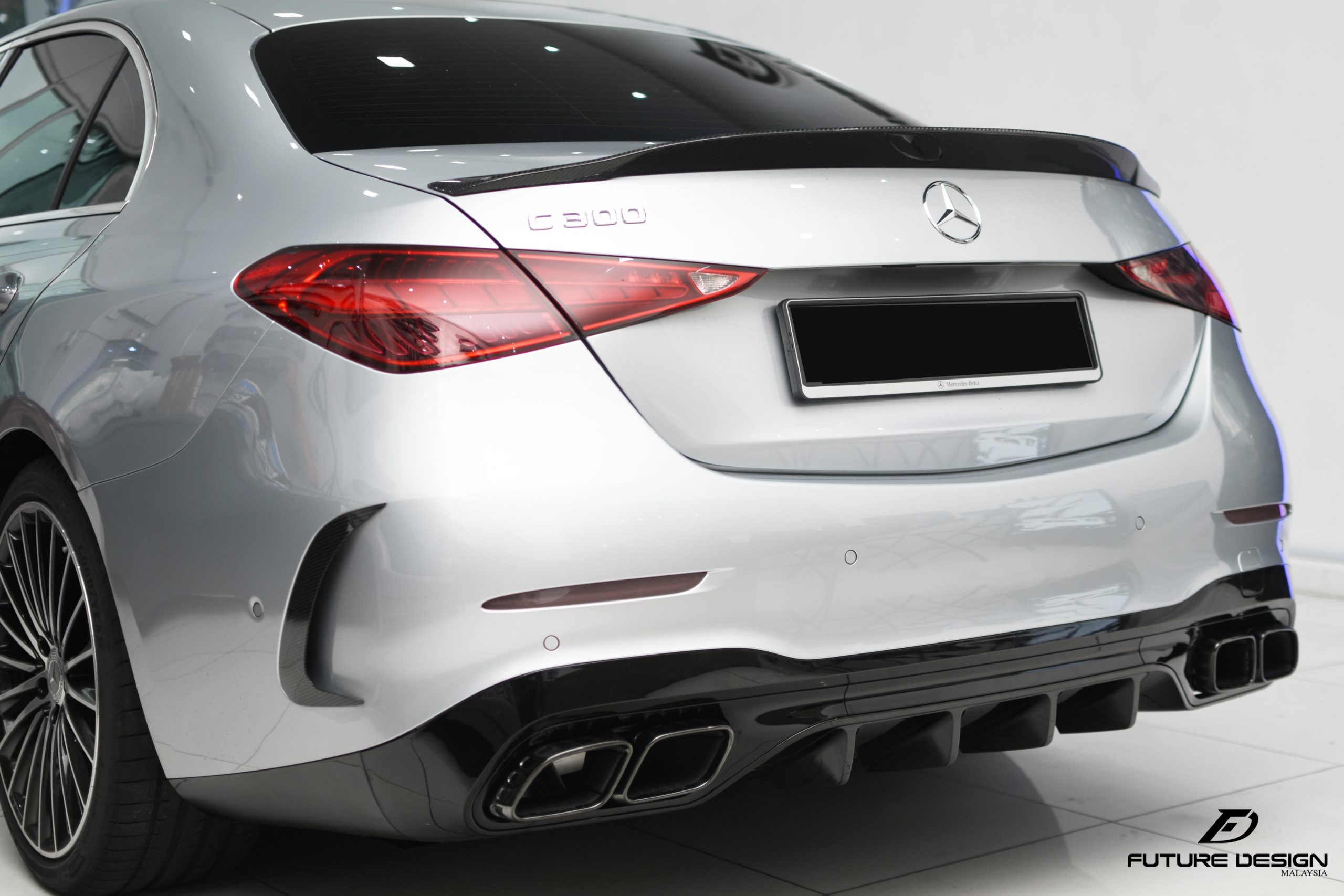 W206 C63 Diffuser With Exhaust Tips - Future Design Malaysia