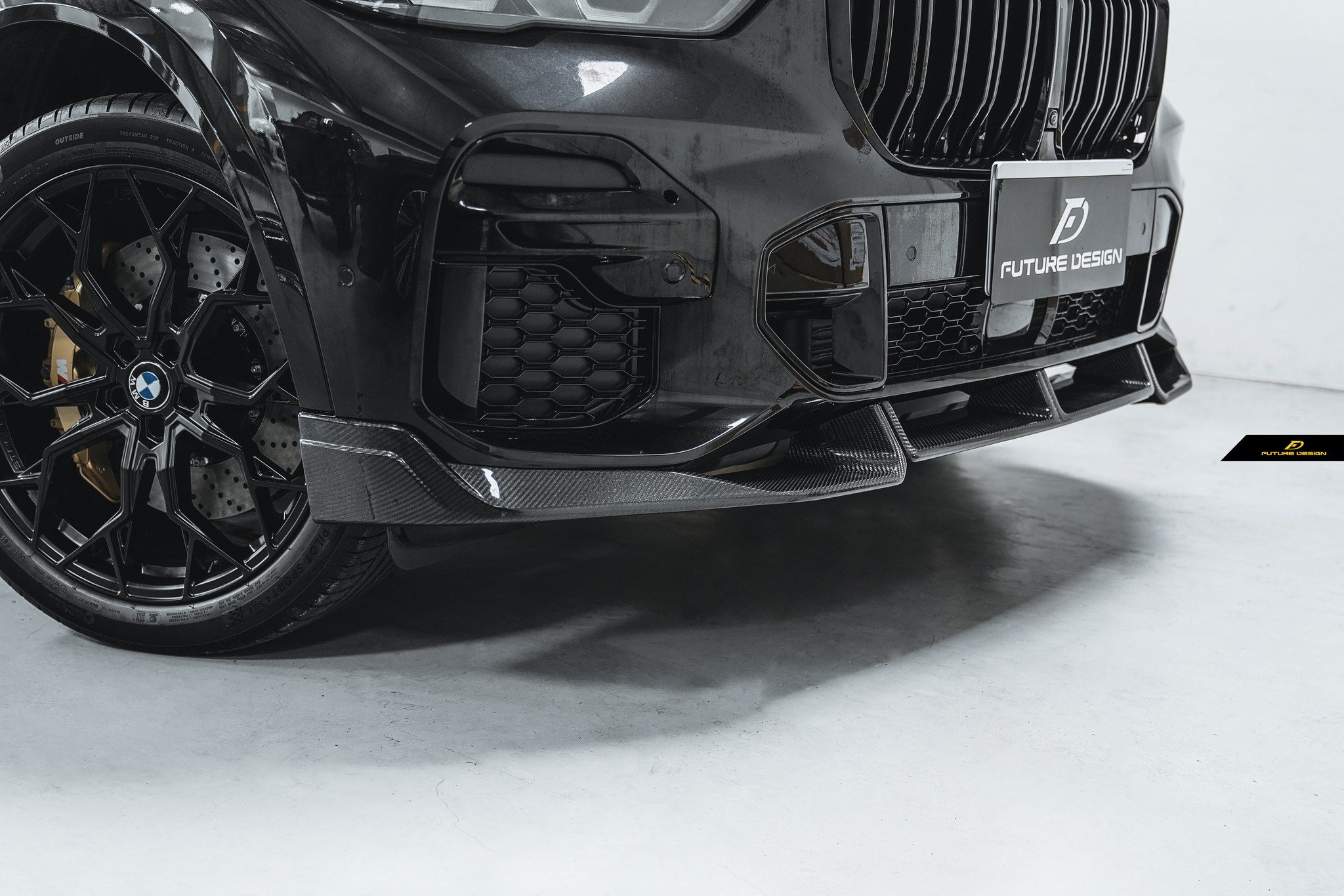 G05 Carbon FD 3pc Front Lip - Future Design Malaysia