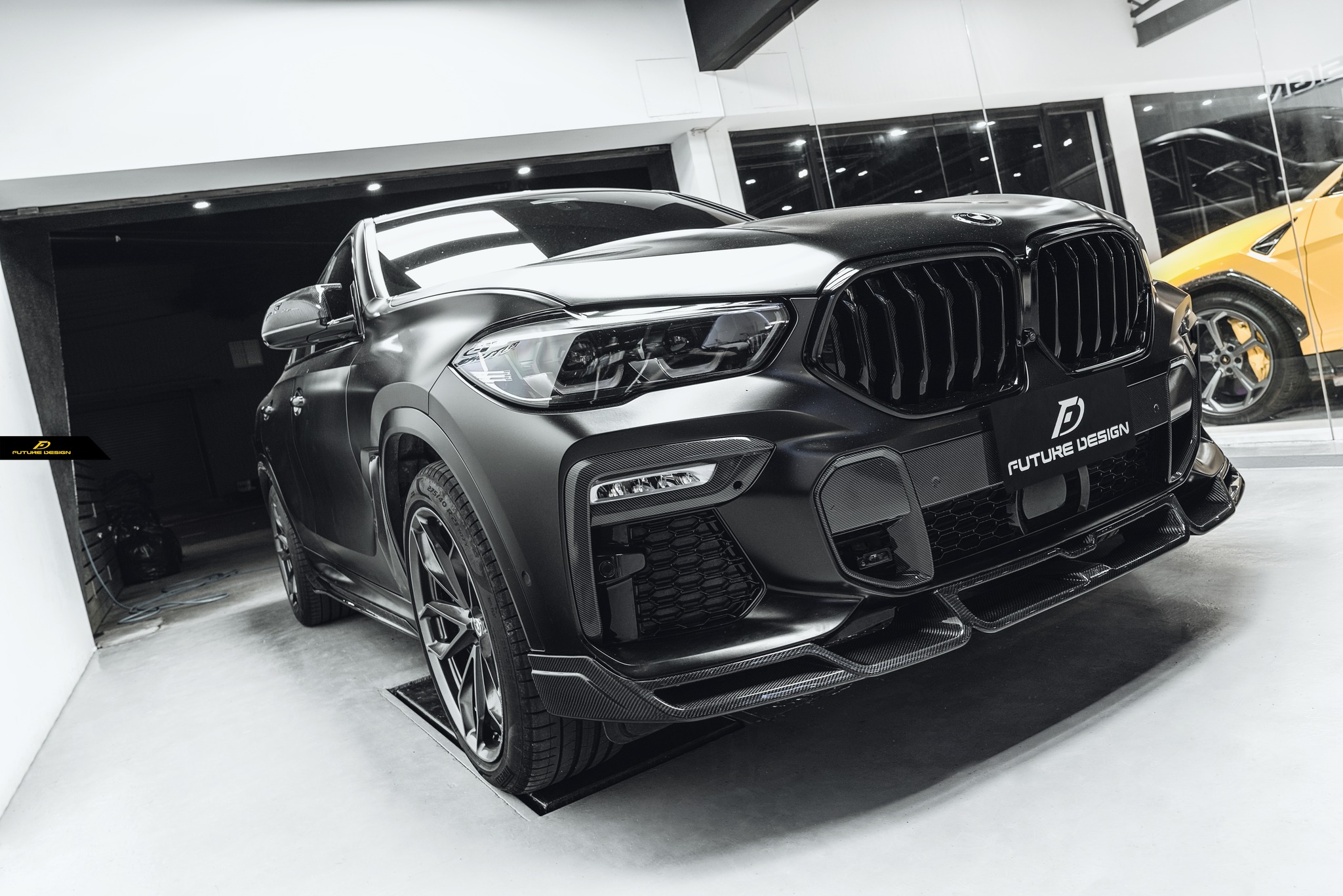 G06 Gloss Black Single Pillar Grille - Future Design Malaysia