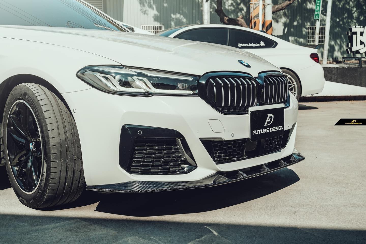G30 LCI Carbon FDGT Front Lip - Future Design Malaysia