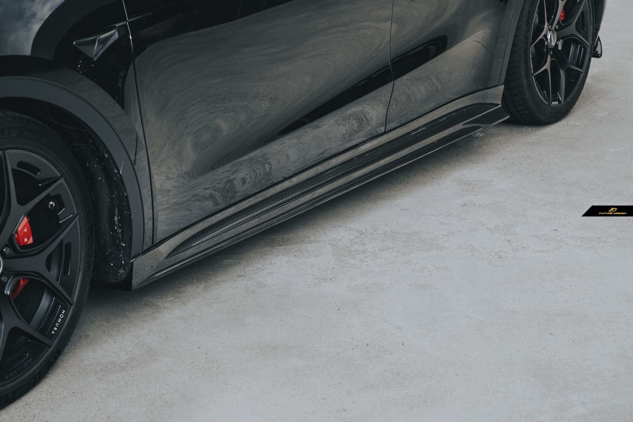 Model Y Carbon FD Side Skirt - Future Design Malaysia